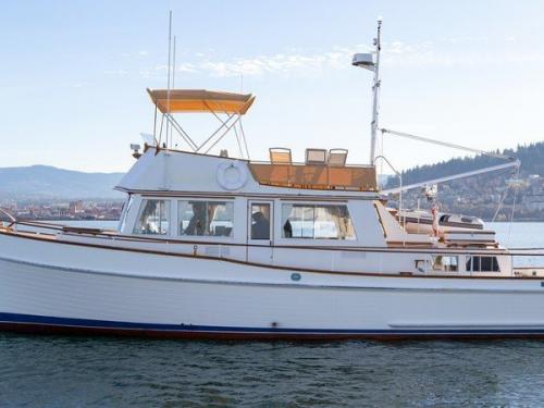 Motor Boat Charters Bellingham Bay. Motor Yacht Charter Bellingham Bay